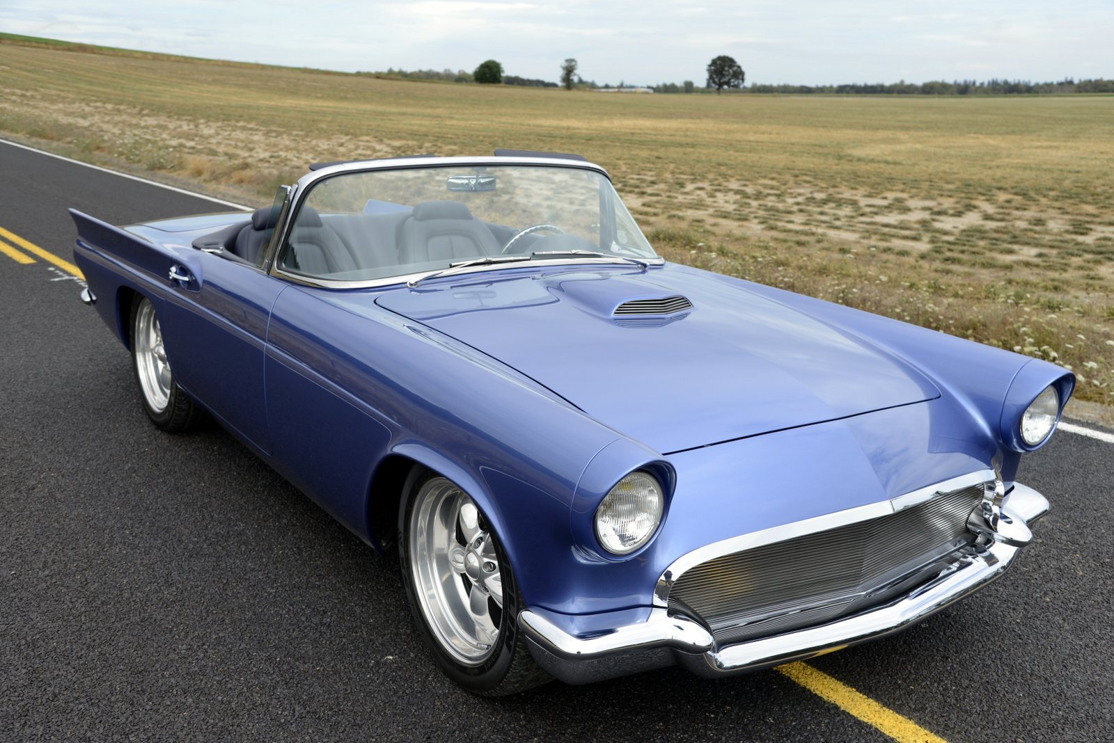 1957 Ford Thunderbird Restomod front end | Ford Thunderbird forum club ...