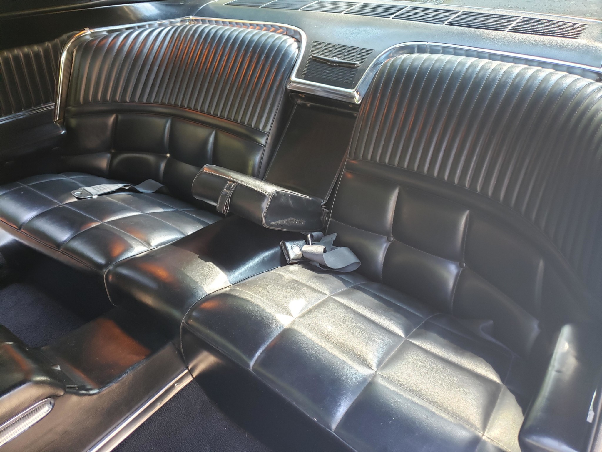 1966 Ford Thunderbird Town Landau Rear Seat | Ford Thunderbird club ...