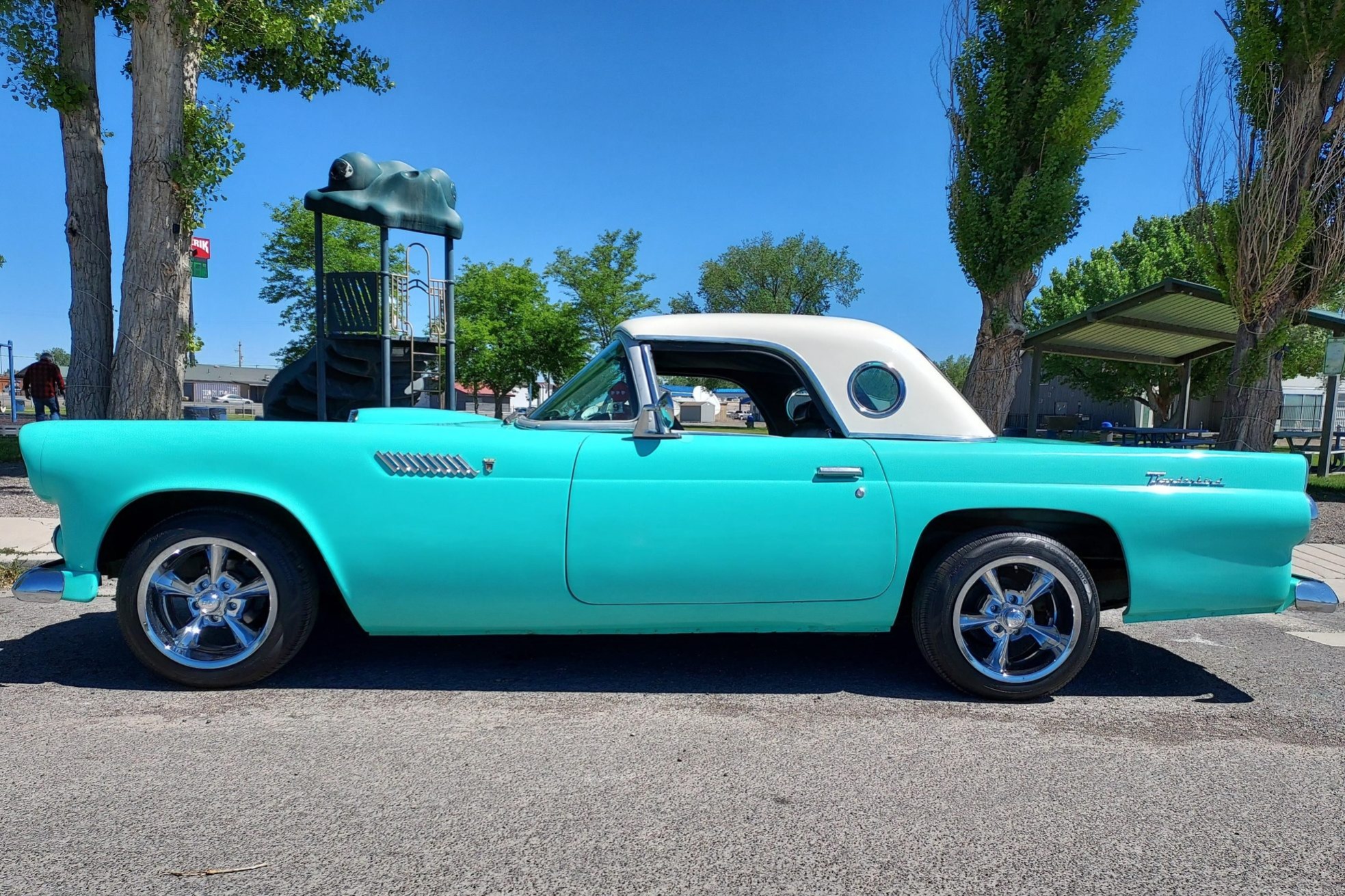 Ford Thunderbird Replica by Shay Motors Corporation | Ford Thunderbird ...