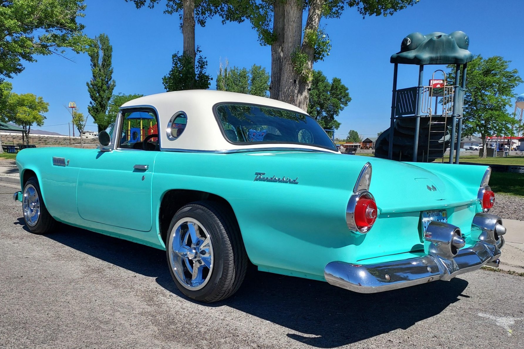 Ford Thunderbird Replica by Shay Motors Corporation | Ford Thunderbird ...